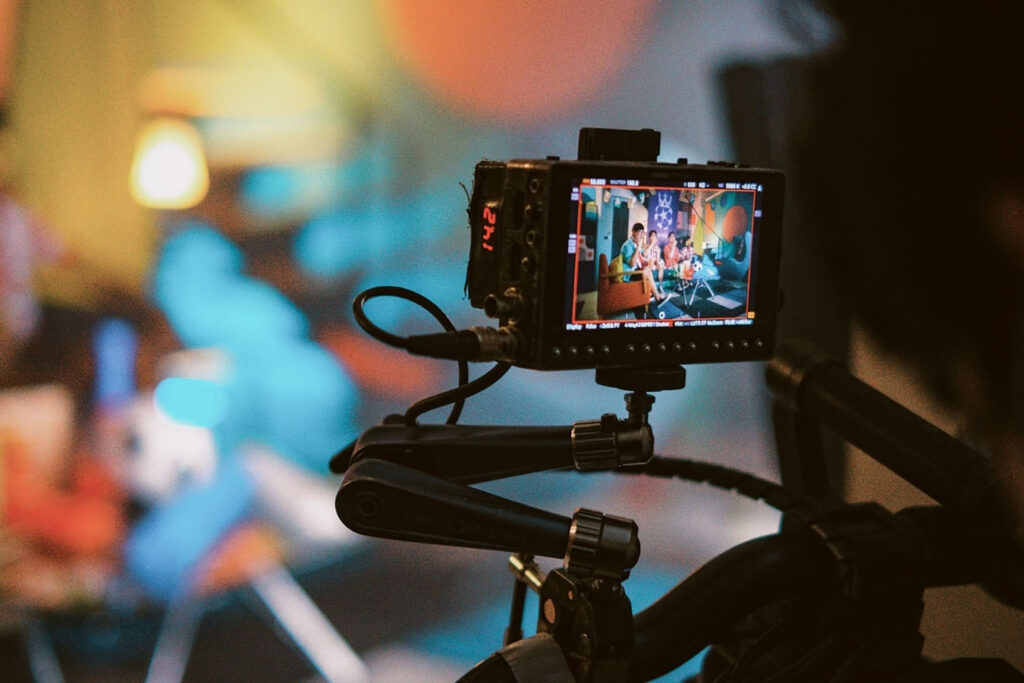 Home - KUEDEE (คือดี) CREATIVE PRODUCTION รับผลิตวิดีโอ